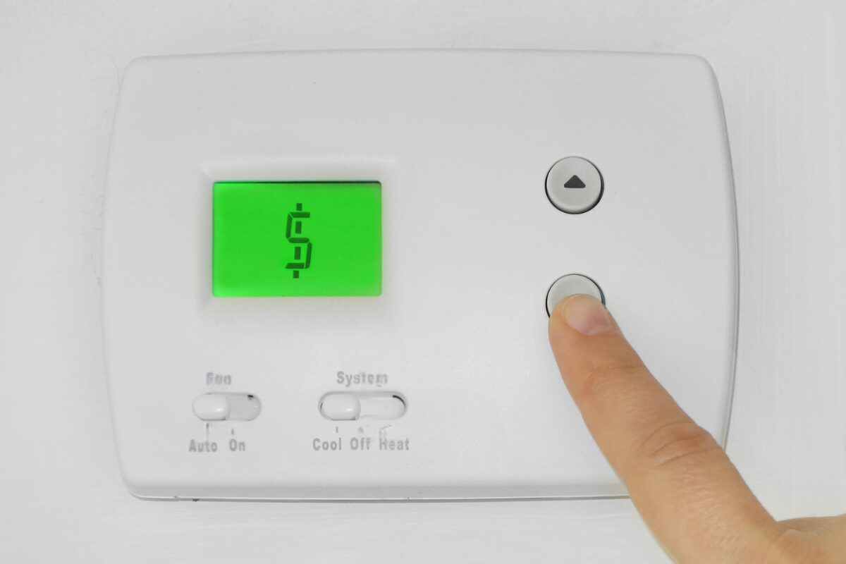 Is It Worth It to Turn Off Your AC When You Leave the House? - Ballard ...